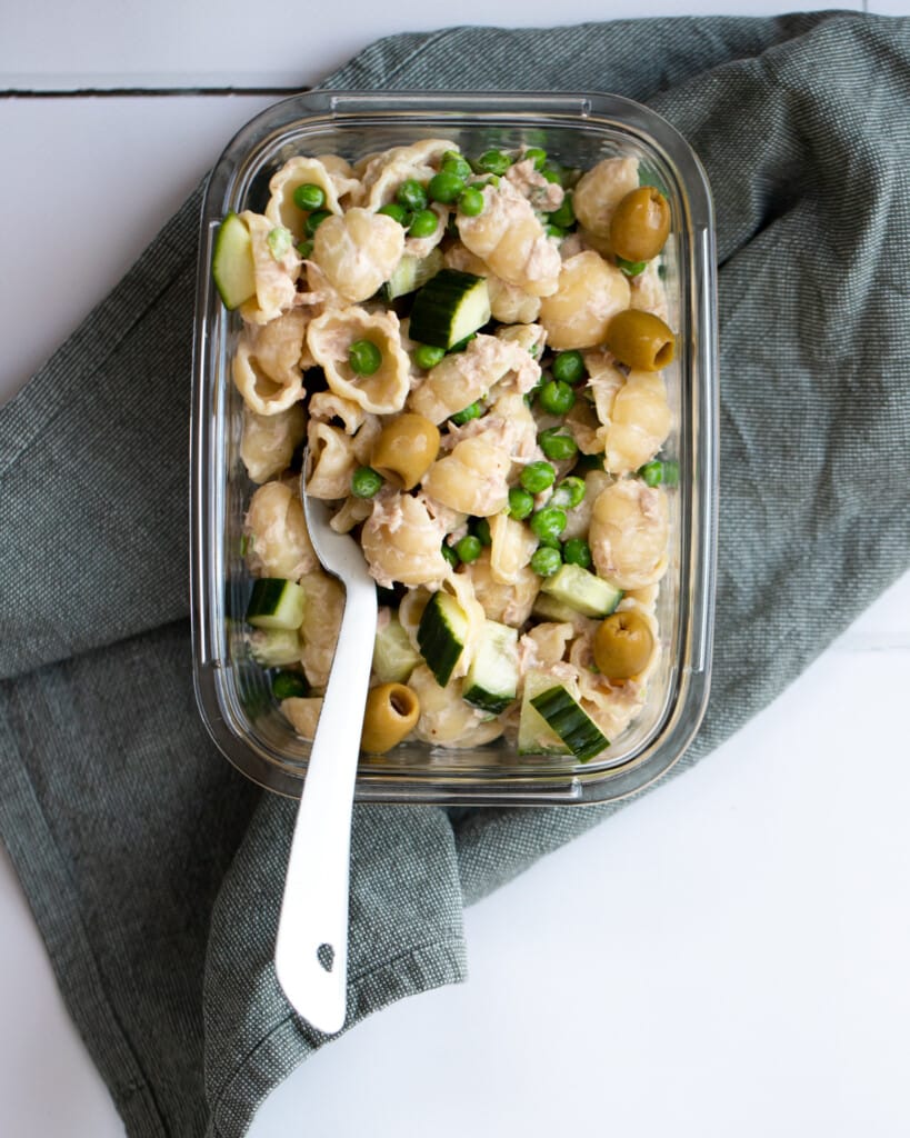 Snelle pasta met tonijn en komkommer - Em's Real Food